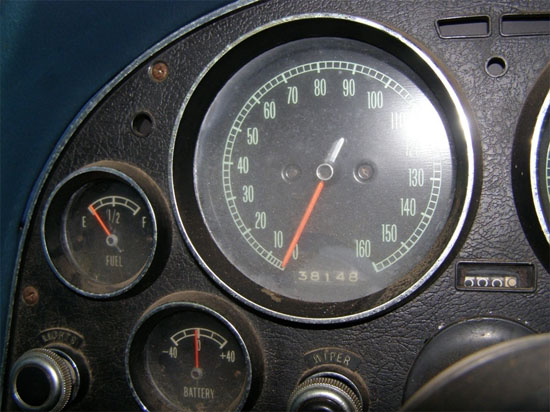 Neil Armstrong’s 1967 Corvette Sting Ray for sale – Once owned by the ...