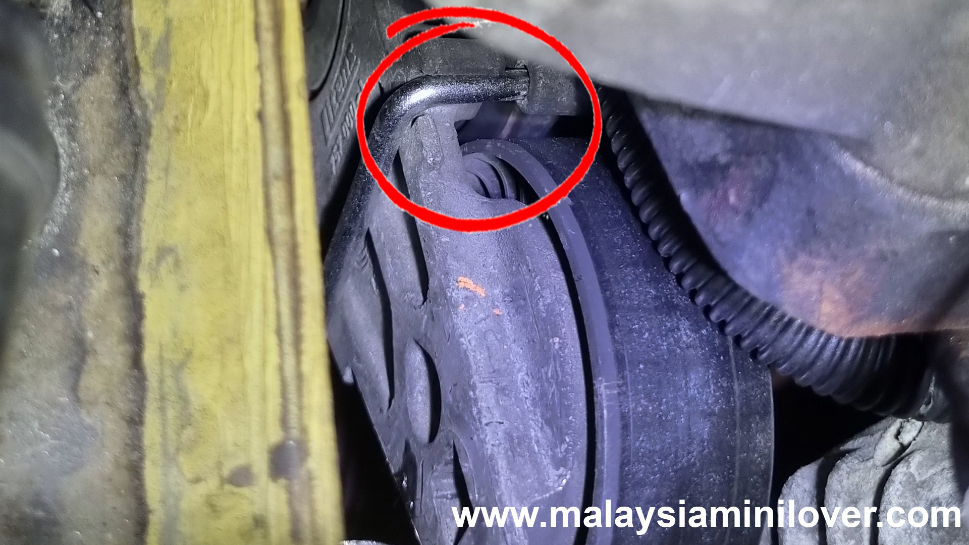 MINI Cooper Auxiliary Serpentine Fan Belt Change (Replacement Without ...